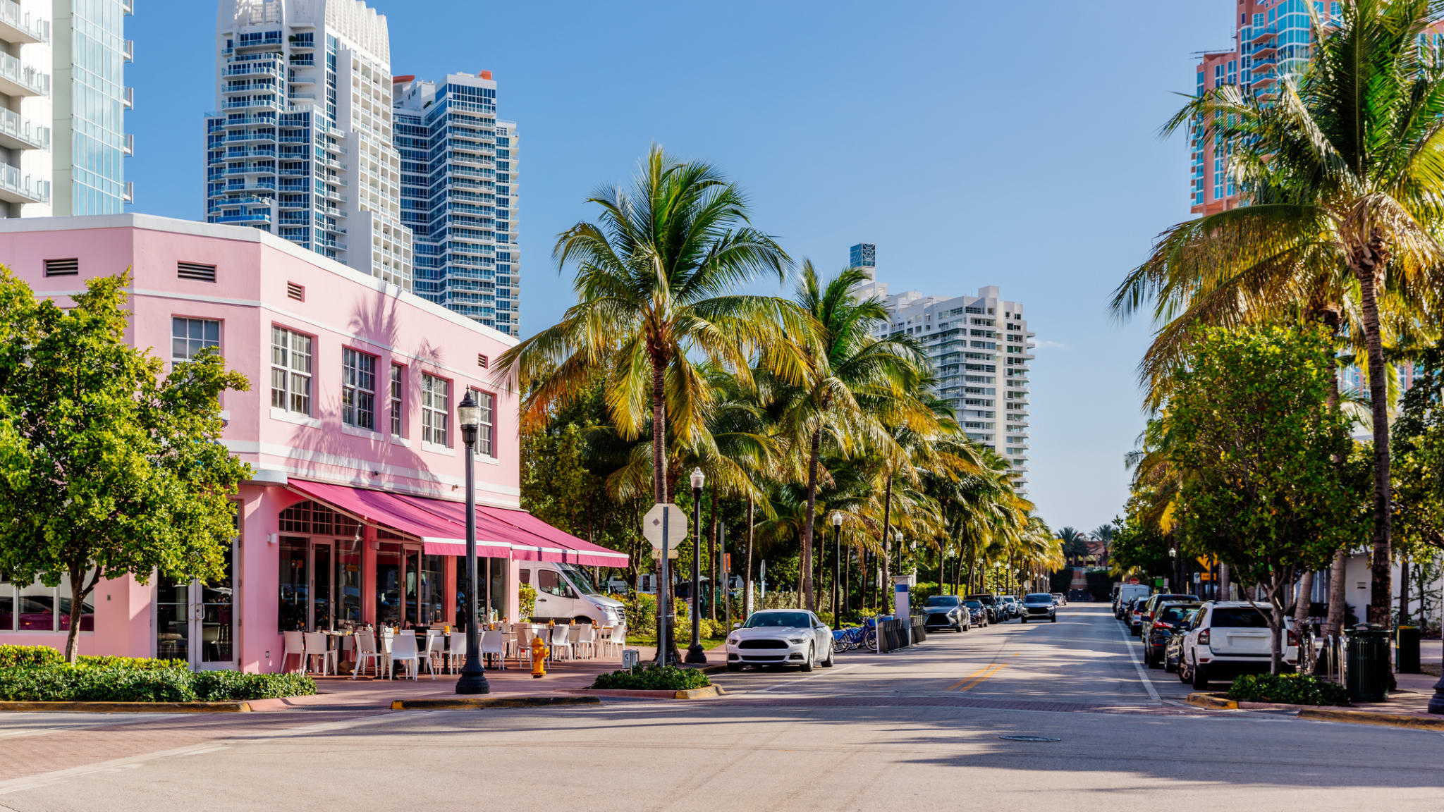 Wohnen bei den Stars: Welche Hotels haben prominente Besitzer?