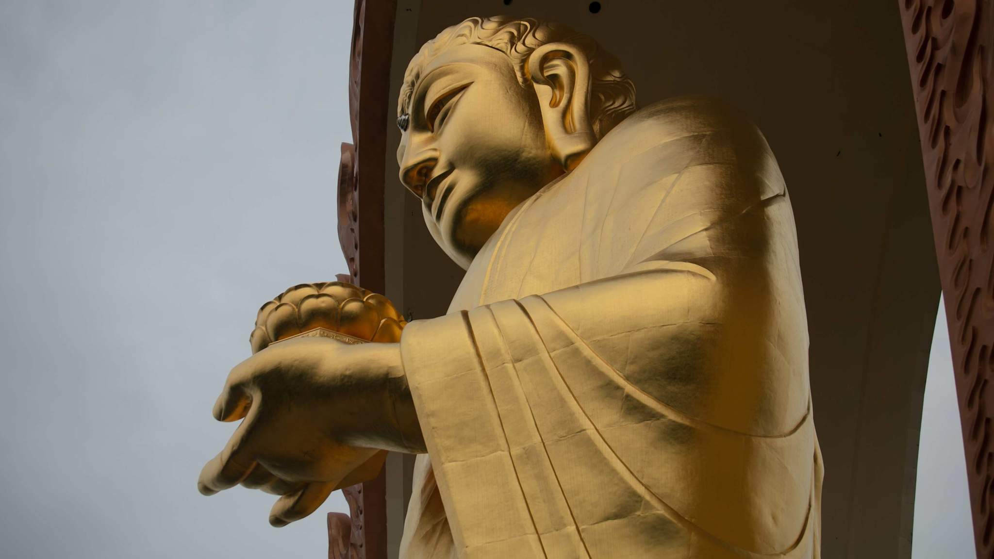 Die 10 größten Statuen der Welt