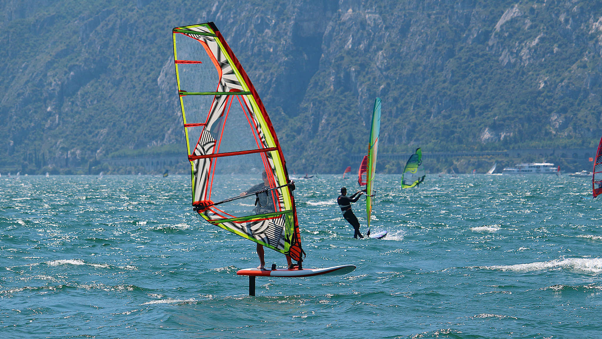 Italien 2025: Die 10 besten Badeplätze am Lago Maggiore