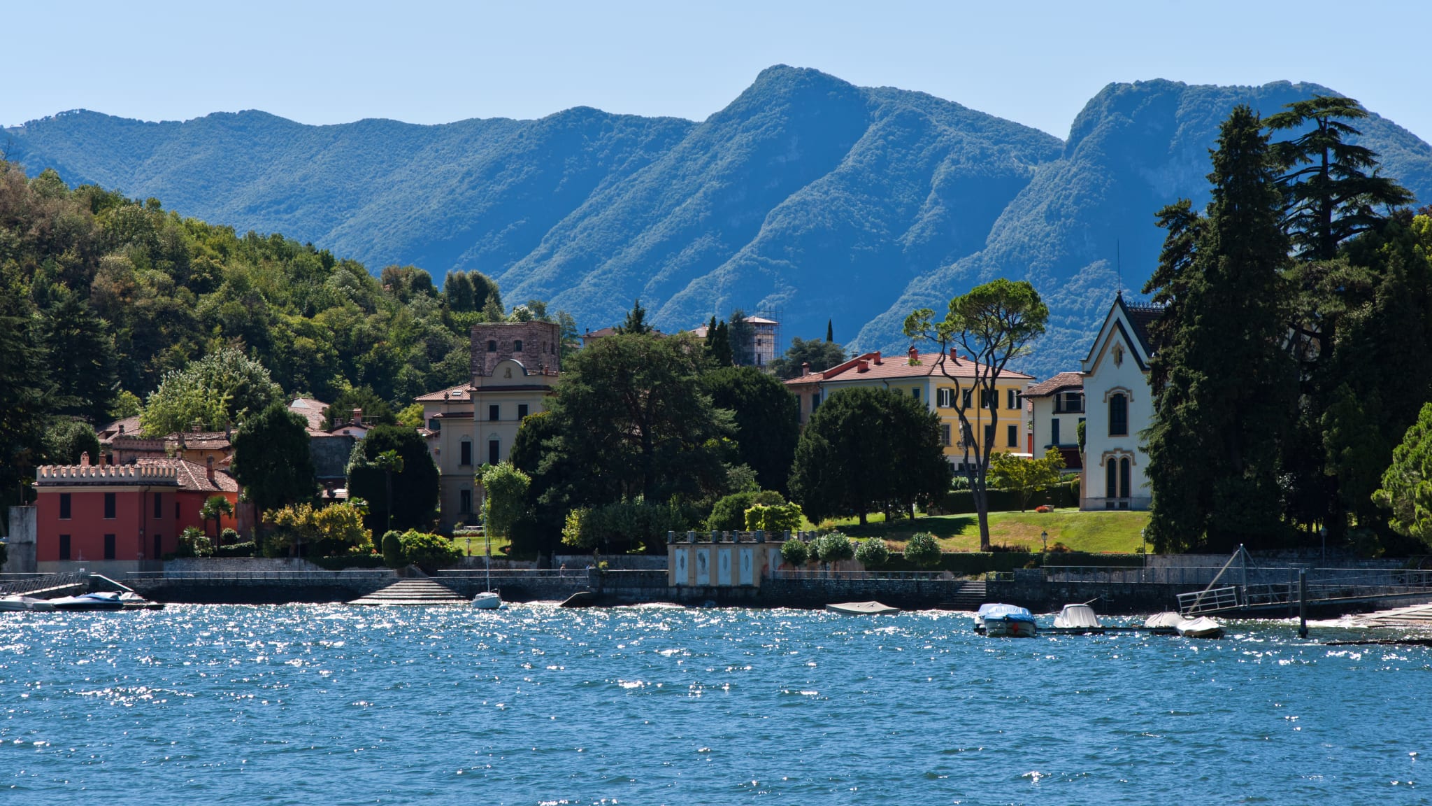 Urlaub am Comer See: Die 8 schönsten Badestrände