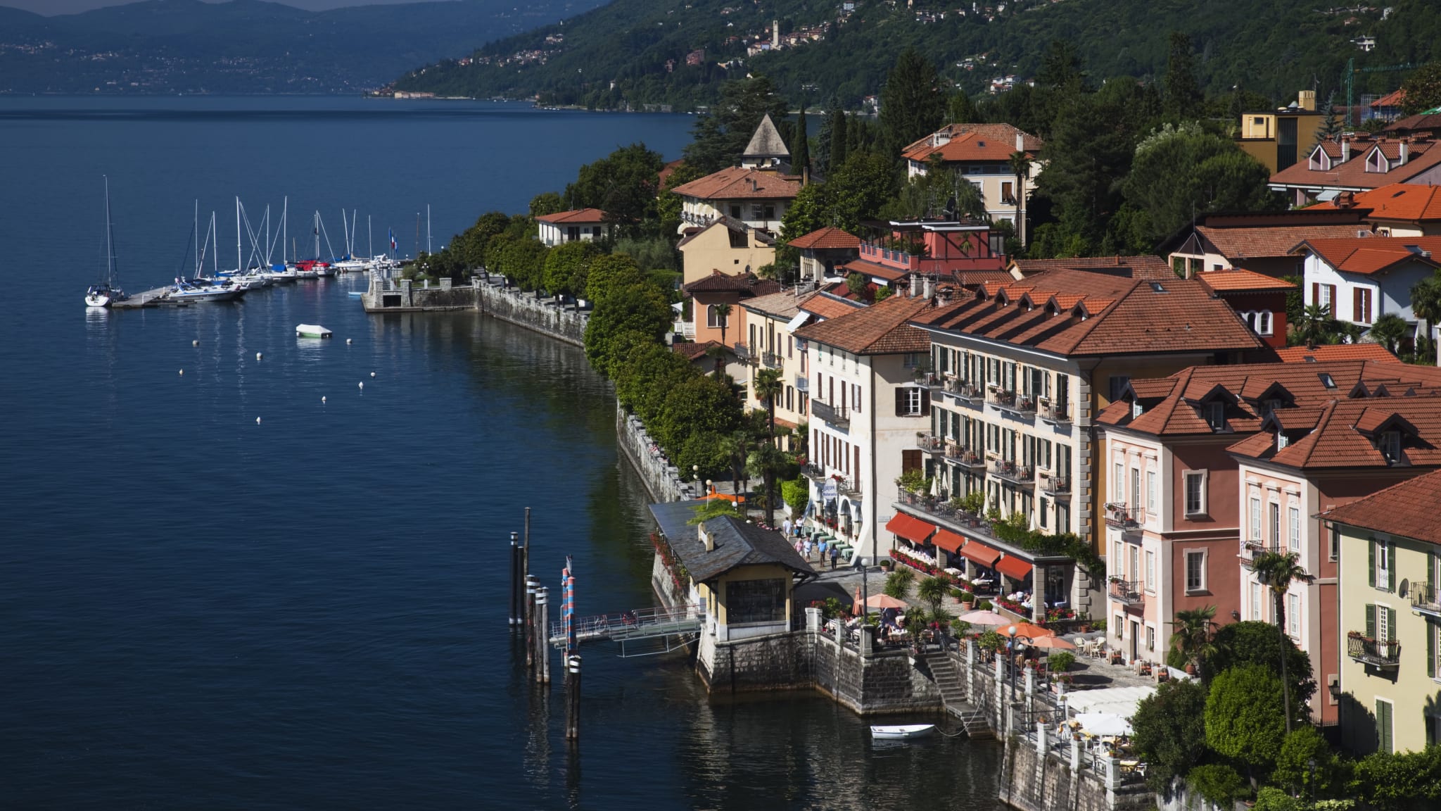9 schöne Badestrände am Lago Maggiore für Familien