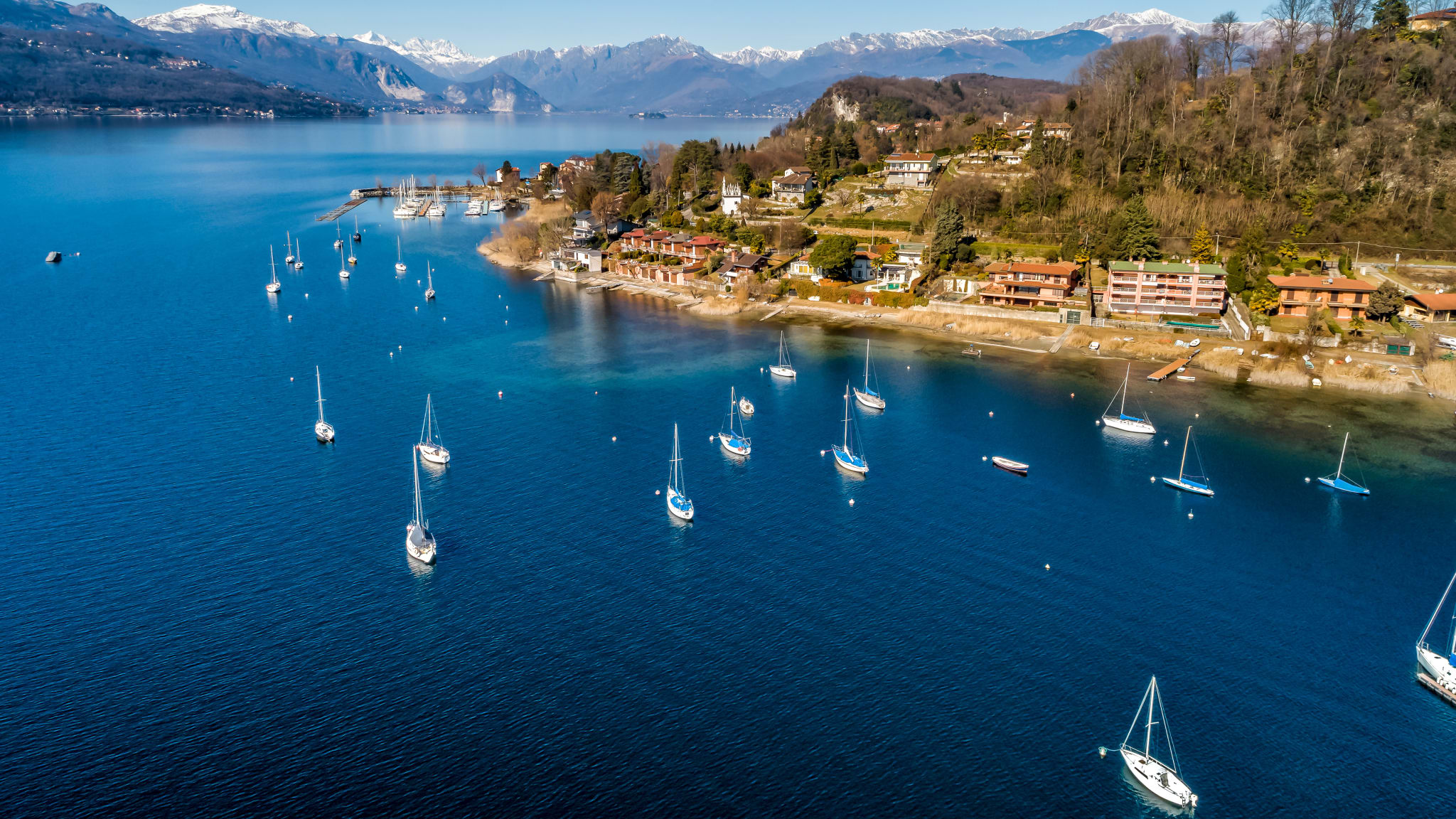 9 schöne Badestrände am Lago Maggiore für Familien