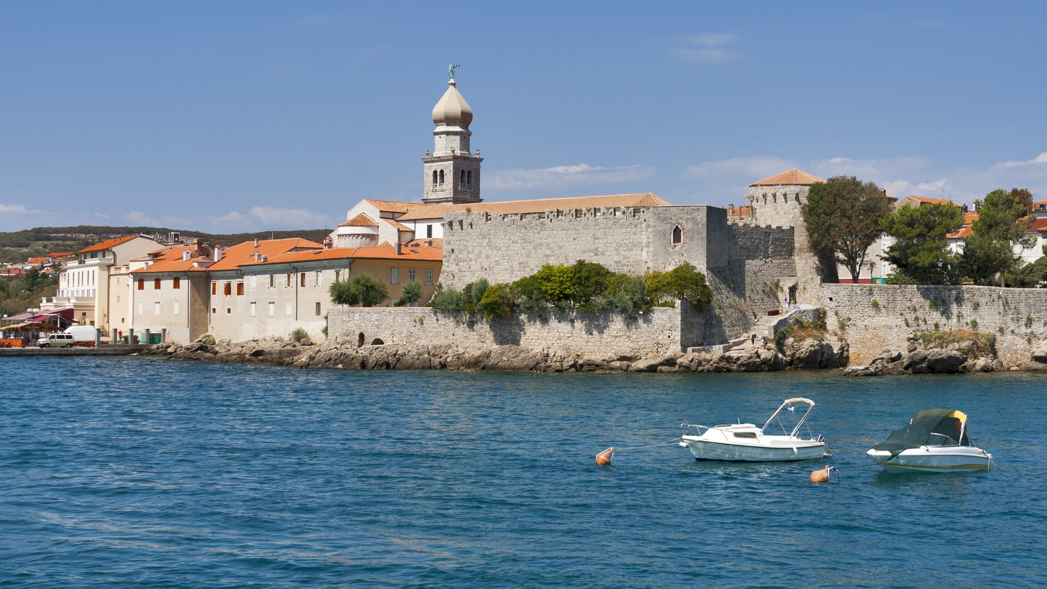 Die 7 coolsten Partystrände auf der Insel Krk