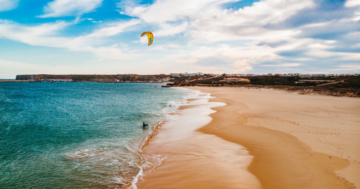 Die 10 besten Spots zum Kitesurfen in Portugal