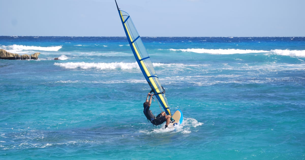 Windsurfen im Urlaub – alles, was Du wissen musst