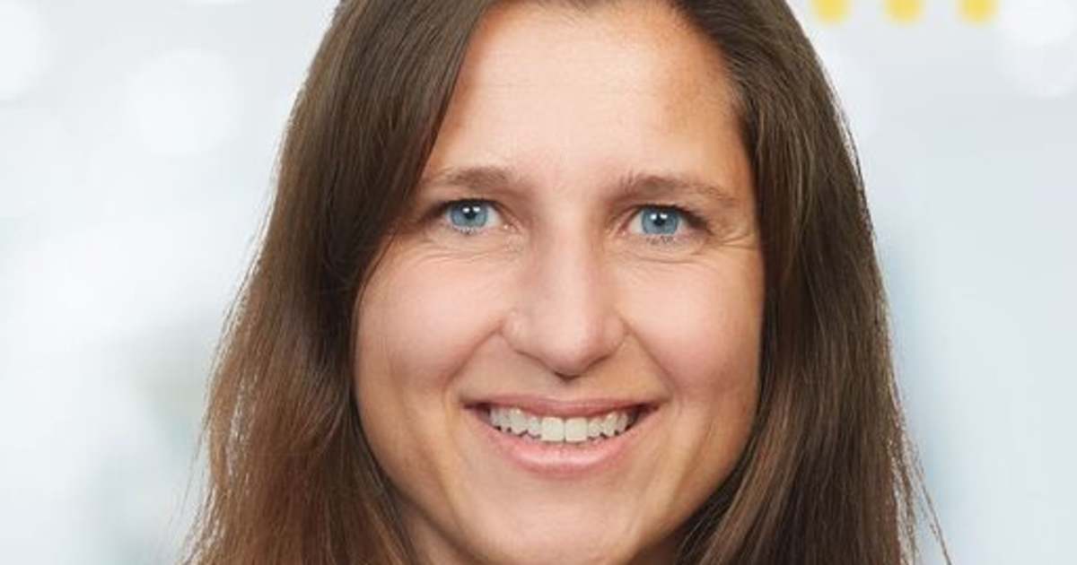 Anne Hensel | HolidayCheck Mitarbeiterin