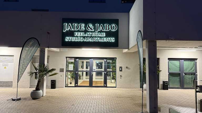 Jade & Jabo - Sehr schöne Zimmer & Apartements zum Wohlfühlen Tageweise ...