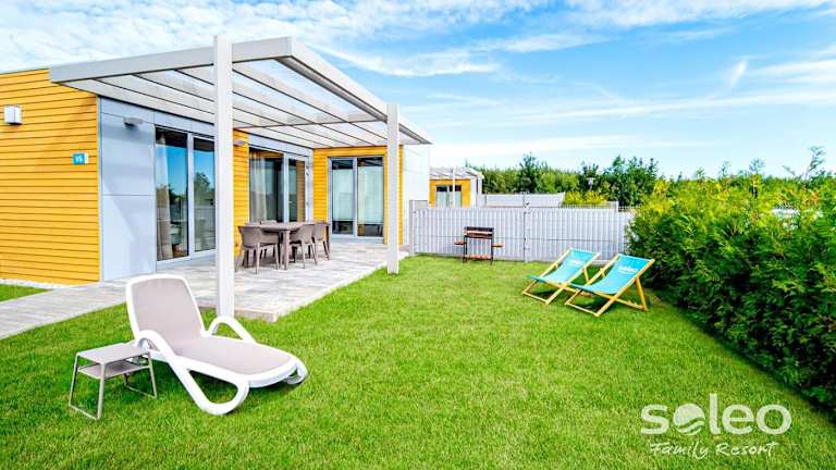 SOLEO Family Resort - domki 3 min od Morza - 3 Baseny, 4 Jacuzzi, Sauna ...