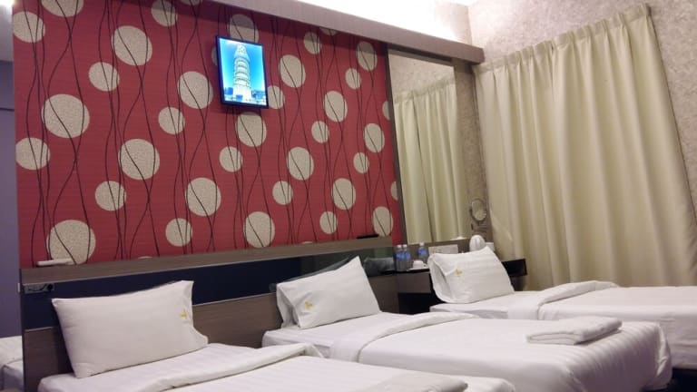 Hotel Golden View Nilai (Kampong Baharu Nilai) • HolidayCheck