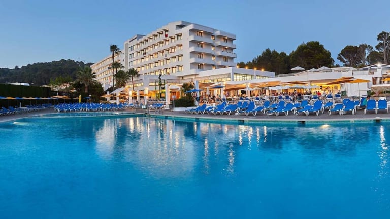 TUI Blue Victoria Menorca (Menorca) • HolidayCheck