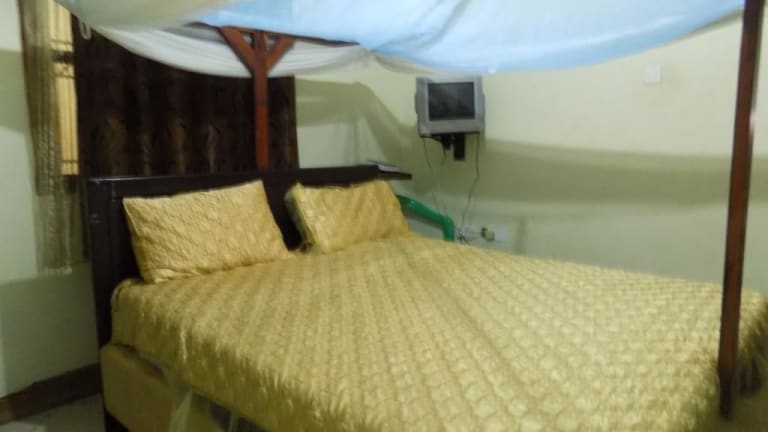 Pride Travellers Hotel Mubende (Mityana): Alle Infos zum Hotel