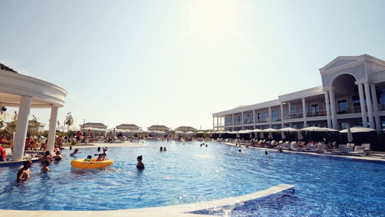 Velipoja Grand Europa Resort (Velipojë): Alle Infos zum Hotel