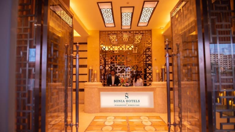 Sonia Hotel (Ouagadougou): Alle Infos zum Hotel