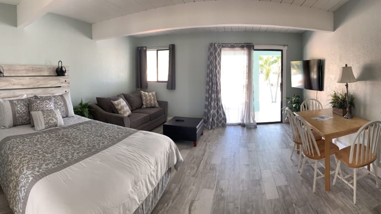 Off the Charts Inn (Saint James City): Alle Infos zum Hotel
