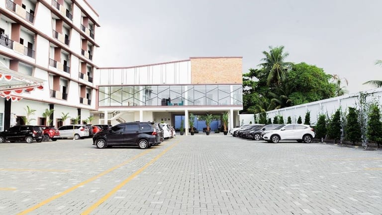 Grand Central Medan (Medan): Alle Infos zum Hotel