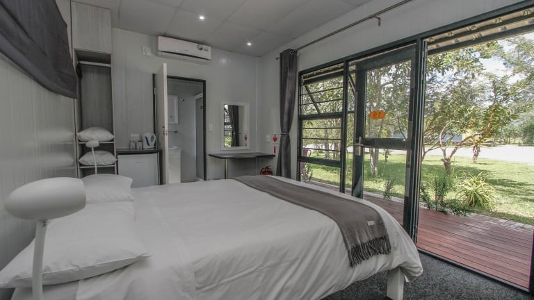 SleepOver Orpen Gate (Hluvukani): Alle Infos zum Hotel