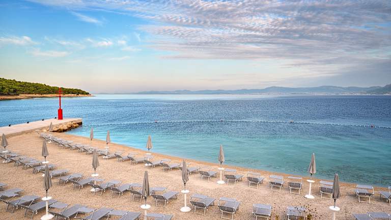 Grand Hotel View (Postira): Alle Infos zum Hotel