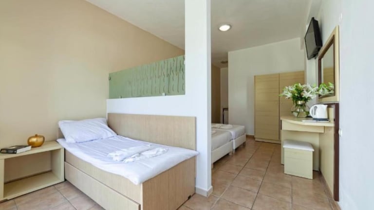 Adel Paradise (Adelianos Kampos) • HolidayCheck