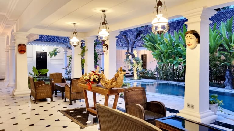 Omatha Village (Denpasar): Alle Infos zum Hotel