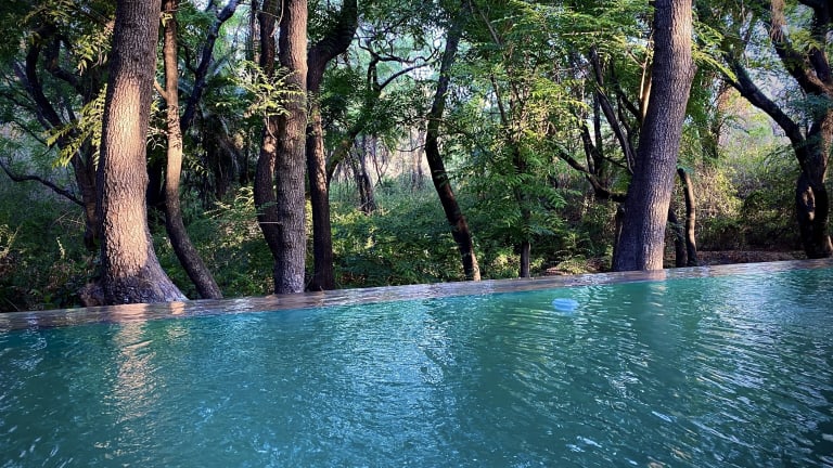 Sakae Paradise Resort (Lusaka): Alle Infos zum Hotel