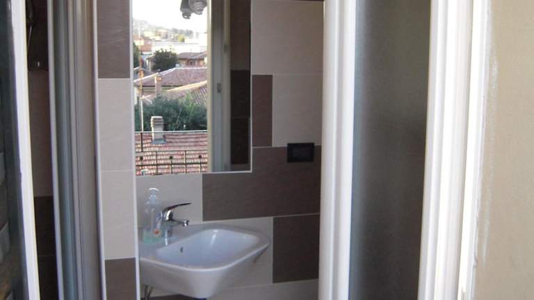 Studio Asiago (Bologna): Alle Infos zum Hotel