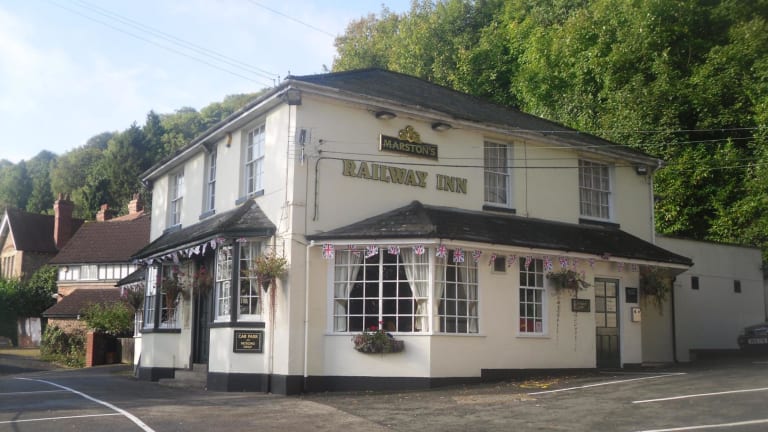 The Railway Inn (Malvern): Alle Infos zum Hotel
