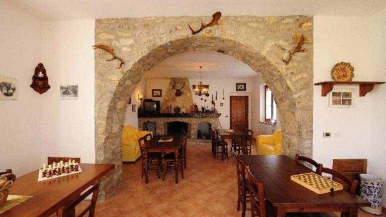 Agriturismo Villa Martis (Passignano sul Trasimeno): Alle Infos zum Hotel