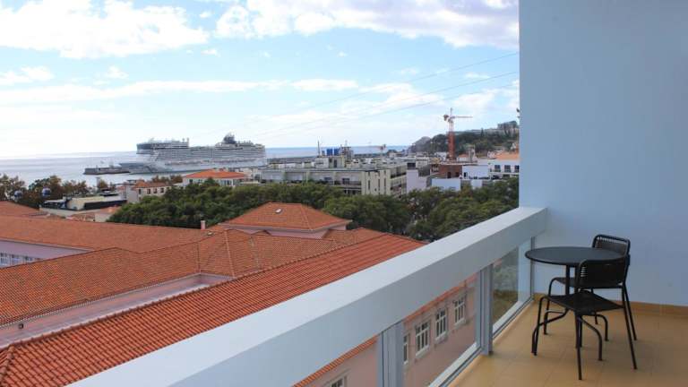 D Apartment - your home with breathtaking Views (Funchal): Alle Infos ...
