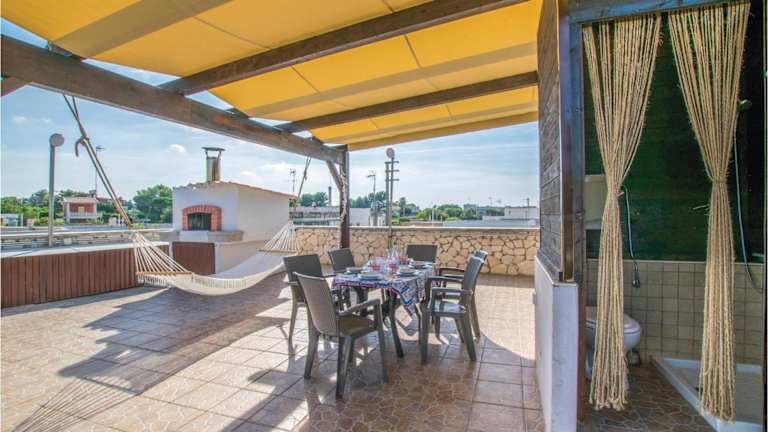3 Bedroom Nice Apartment In Bari (Parco Scizzo-Parchitello): Alle Infos ...