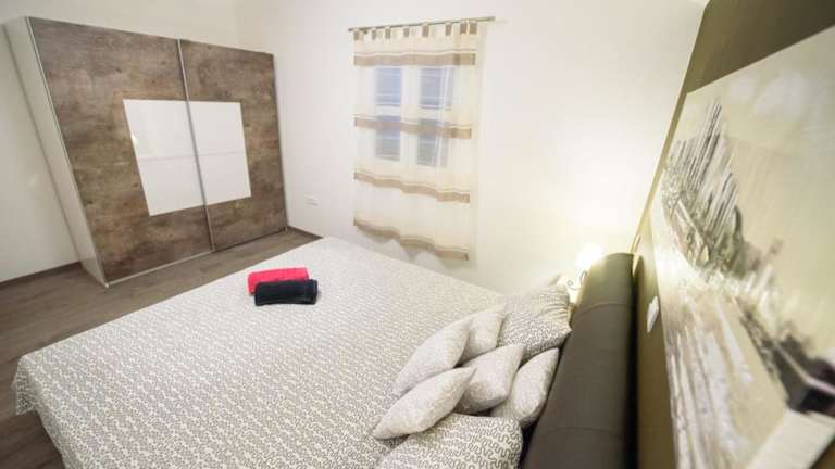 Holiday home near Split with private pool & garden (Kaštela): Alle ...