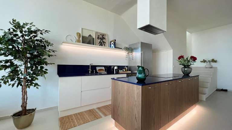 3-bedroom beach villa with a pool and jacuzzi in Green Coast Palase ...