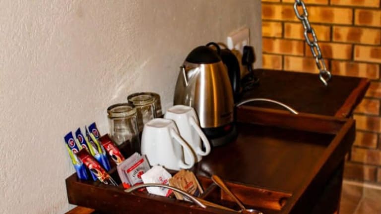 Kwadiwa Ranch (Mathathane): Alle Infos zum Hotel