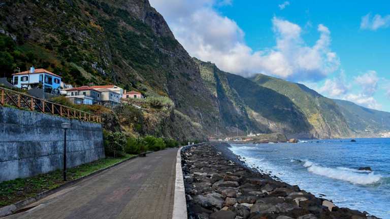 Bluehouse Paraiso á beira Mar (Sao Vicente): Alle Infos zum Hotel