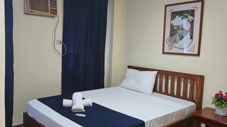 Fogs Transient Inn (Santiago): Alle Infos zum Hotel