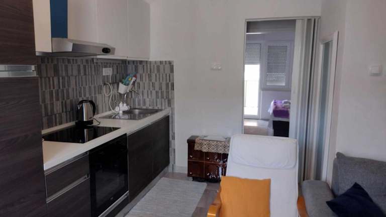 Beautiful apartment with 2 terraces and a parking space (Kaštel Lukšić ...