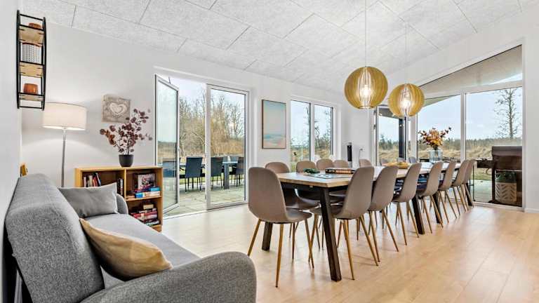 Beach Front Home In Hadsund With Sauna (Oster Hurup): Alle Infos zum Hotel