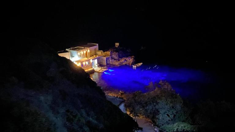 Milos Island-Cavo Paradiso TWIN SIDE SEA VIEW-STUNNING SUNSET VIEW ...
