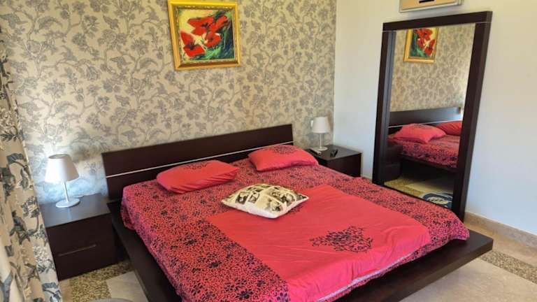 Mamaia nord, apartament 3 camere pe plaja- vedere la mare prima linie ...