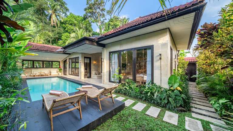 Rumah Villa - Nature Retreat with Pool & Outdoor Lounge (Ubud): Alle ...