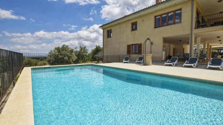 House in Majorca with Pool and Mountain Views (Selva): Alle Infos zum Hotel
