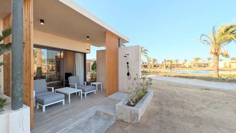 Beachy Pool side Mesca Cabana Somabay Steps to Sea (Soma Bay): Alle ...