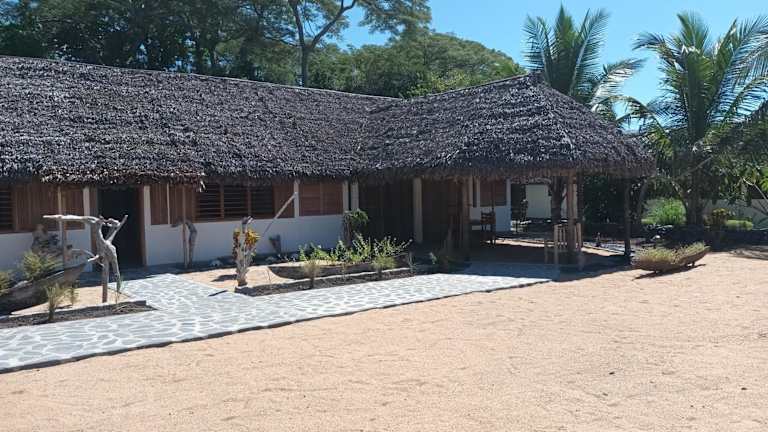 Ravoravo beach house Nosy Be-Atanfondro Park Lokobe (Nosy Bè): Alle ...