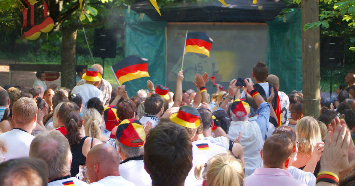 Fußball-WM 2026: So wird Dein Public Viewing unvergesslich