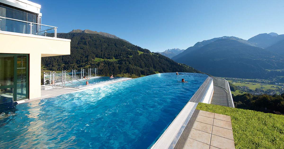 Top 8 Hotels mit Infinity-Pool in Österreich