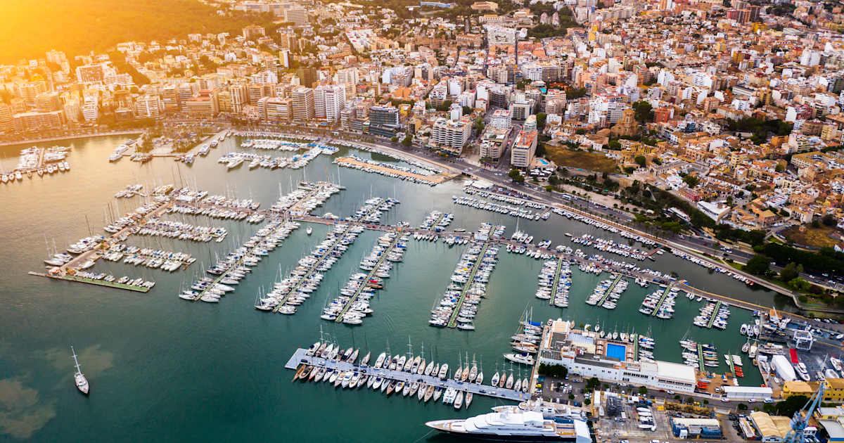 Mit dem Hop-on-Hop-Off Bus durch Mallorca | Liste mit Haltestopps