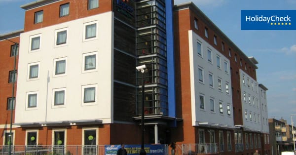 Hotel Holiday Inn Express Stevenage (Stevenage) • HolidayCheck (East ...