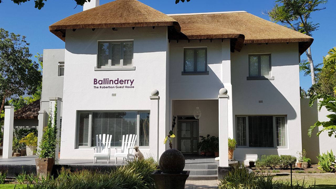 Ballinderry, The Robertson Guest House (Robertson) • HolidayCheck ...