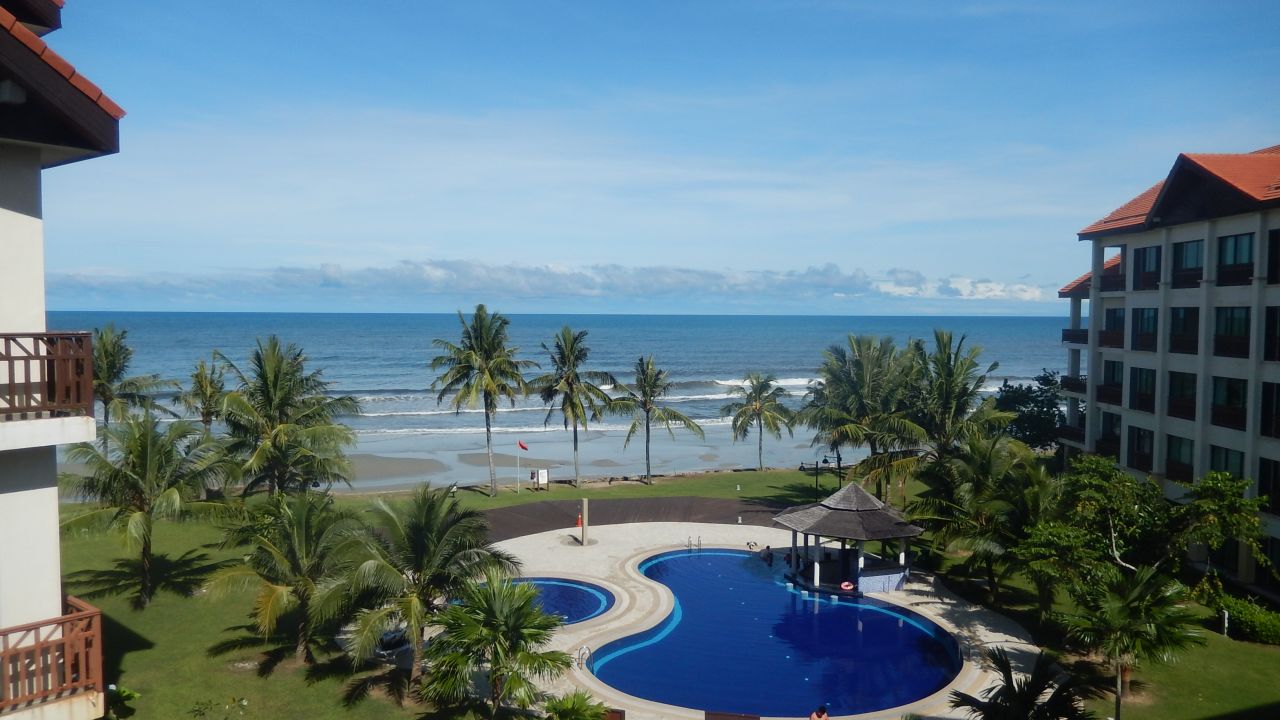 Sabah Beach Villas & Suites (Karambunai) • HolidayCheck (Sabah | Malaysia)