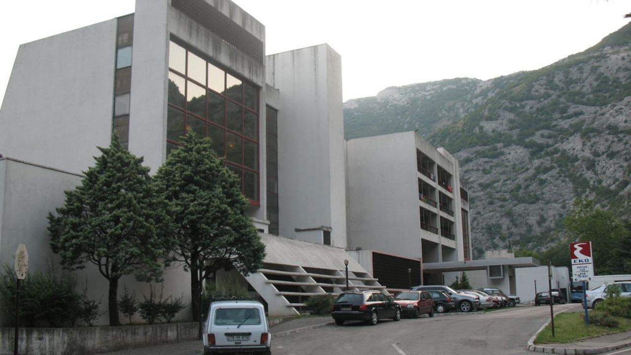 Hotel Teuta (Risan) • HolidayCheck (Primorski Region / Coastal Region ...