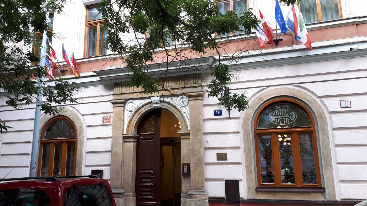 Hotel Petr (Prag / Praha) • HolidayCheck (Großraum Prag | Tschechische ...
